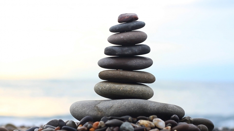 Камни — Stones