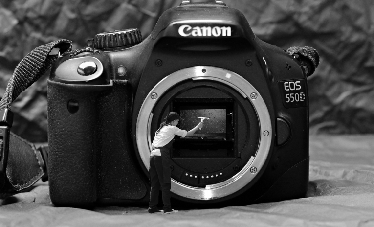 Камера — Camera